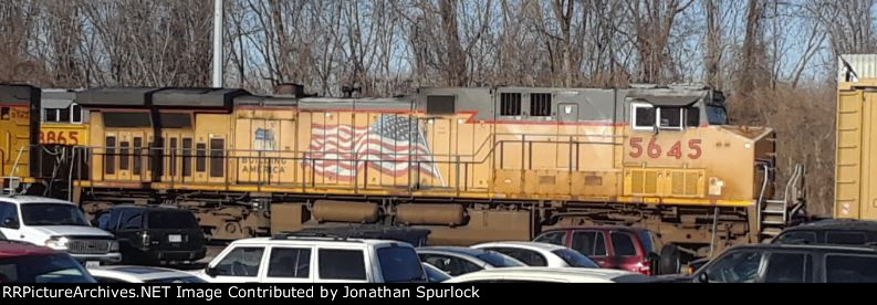 UP 5645, engineer's side view